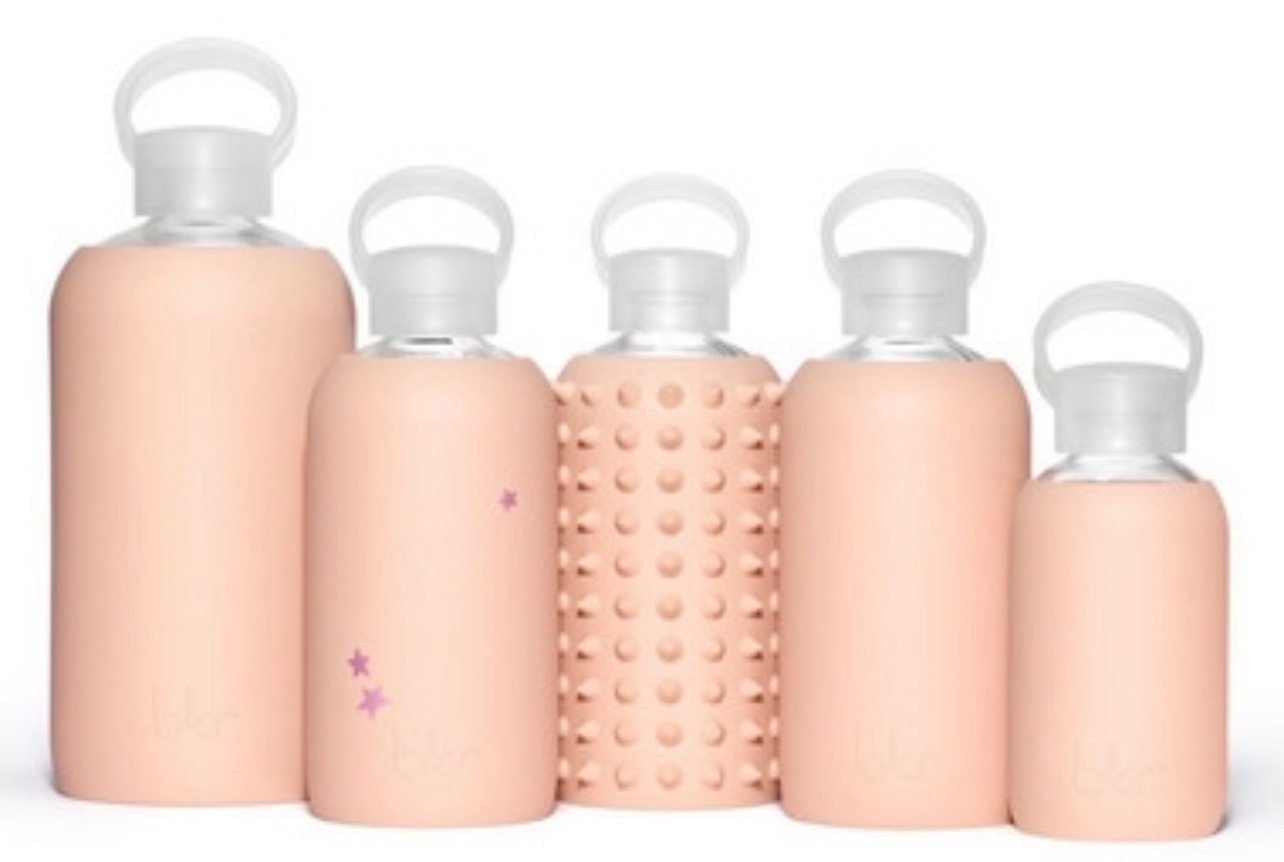 Teddy (Metallic) Star • Opaque blushed light chocolate milk with ...